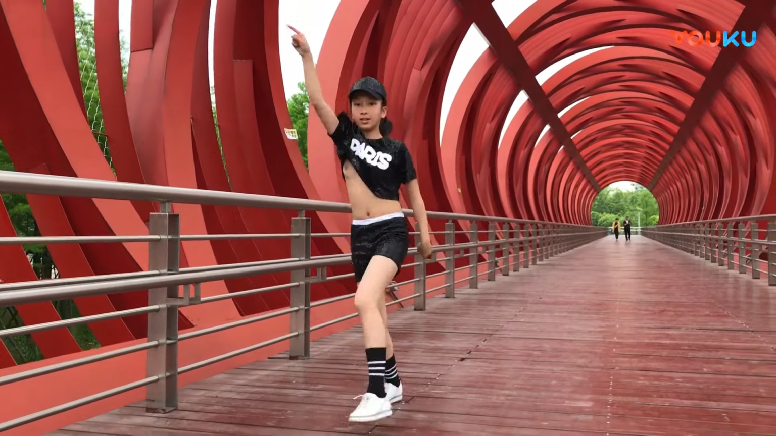 【李新】3ar | ハプニング系エロ収集